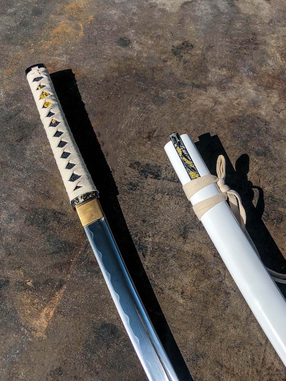 Hidden Dagger Katana (SHARP) (1060 Carbon Steel) – Mini Katana