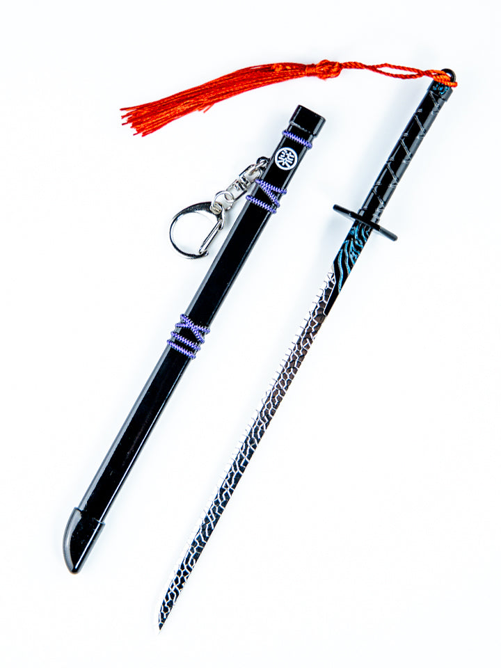 Thousand Demon Daggers Keychain + Stand – Mini Katana