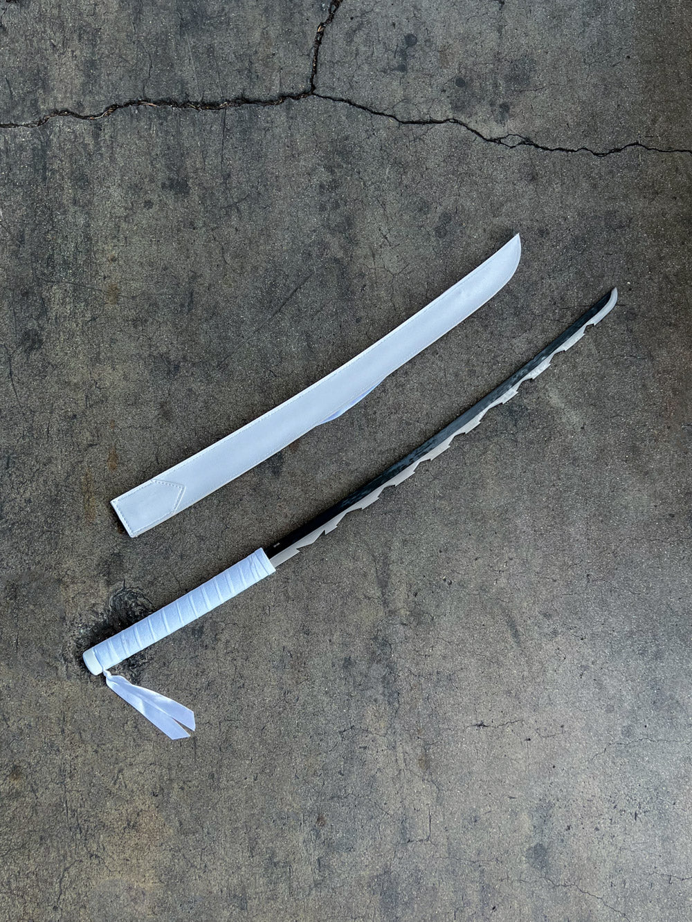 Inosuke Hashibira's Katana (METAL) – Mini Katana